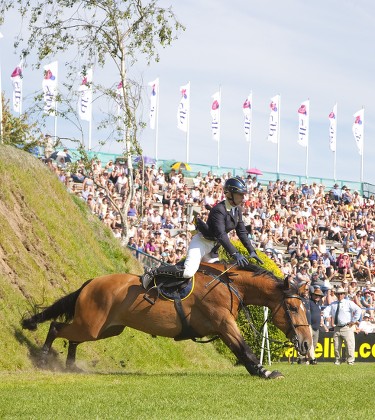 __COUNT__ The British Jump Derby, The All England Jumping Course ...