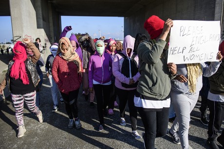 Group Young Female Migrants Demonstrate Outside Editorial Stock Photo ...