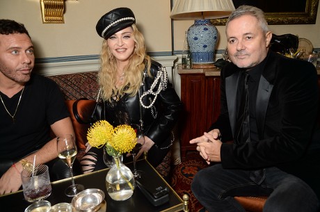 __COUNT__ imágenes de Edward Enninful OBE Party, Mark's Club, Mayfair ...