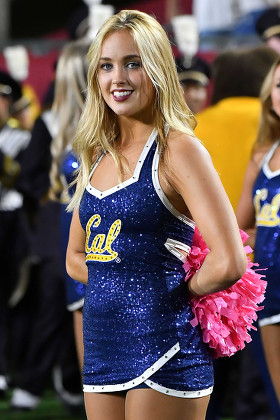 Los Angeles Cacalifornia Golden Bears Cheerleaders Editorial Stock ...