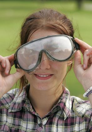 Drunk Busters beer goggles that show potential drivers the effects that ...