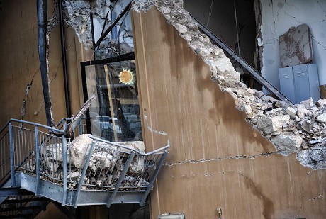 Earthquake Damage Peter Capuzzi Primary School Editorial Stock Photo ...