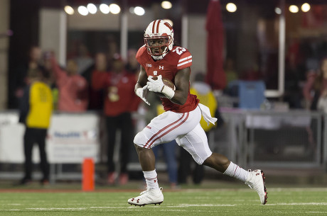 Wisconsin Badgers Wide Receiver Robert Wheelwright Editorial Stock ...