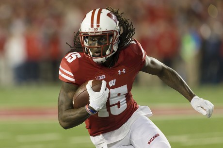 Wisconsin Badgers Wide Receiver Robert Wheelwright Editorial Stock ...