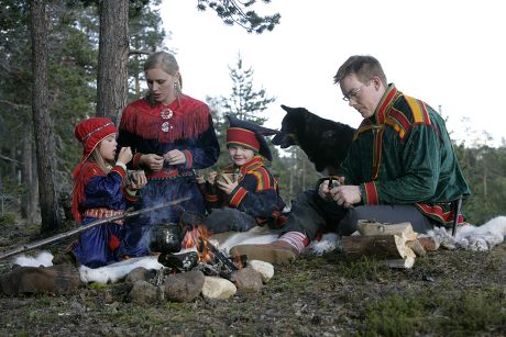 Model Released Sami Family Dressed Traditional Editorial Stock Photo ...