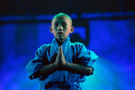 __COUNT__ imágenes de The Shaolin Monks: Kung-Fu Masters Live, Peacock ...