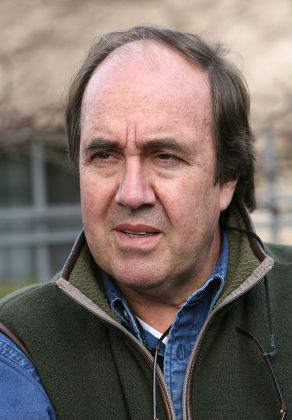 Nando Parrado Age 57 Together 15 Redaktionelles Stockfoto – Stockbild ...