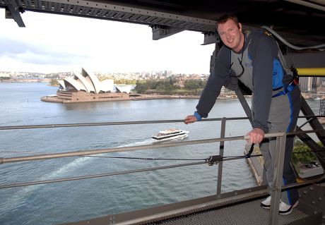 Britains Tallest Man Neil Fingleton Editorial Stock Photo - Stock Image ...