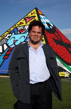 Romero Britto Unveils 45ft King Sized Editorial Stock Photo - Stock ...