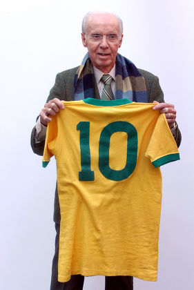 Brazilian Footballer Coach Mario Zagallo Holds Editorial Stock Photo ...