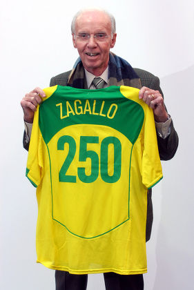 Brazilian Footballer Coach Mario Zagallo Holds Editorial Stock Photo ...