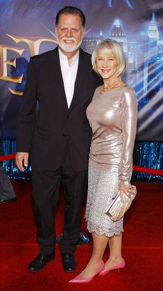 Jamie Bamber Wife Kerry Norton Daughters Editorial Stock Photo - Stock ...