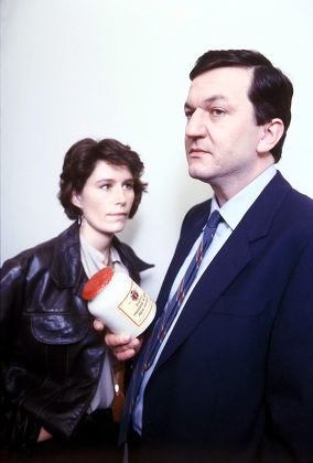 obituary - british actor john benfield dies Stock Photos (Exclusive ...