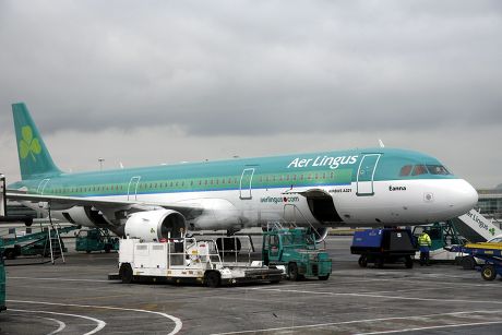 Irelands National Airline Aer Lingus Plane Editorial Stock Photo ...