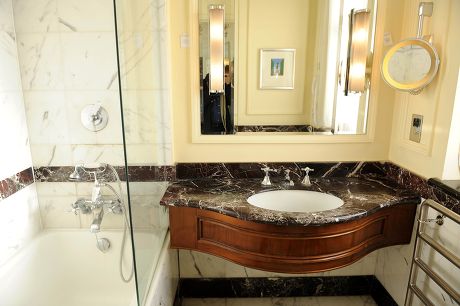 Bathroom Room 511 Editorial Stock Photo - Stock Image | Shutterstock