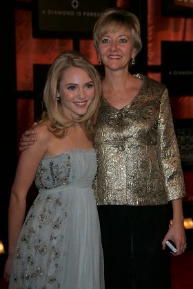 Annasophia Robb Mother Editorial Stock Photo - Stock Image | Shutterstock