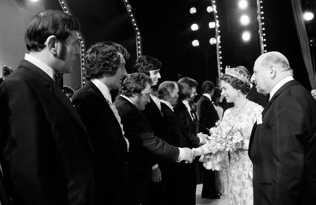 Queen Elizabeth Ii Shaking Hands Bernard Editorial Stock Photo - Stock ...