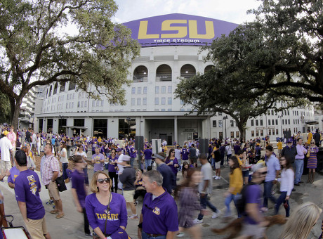Lsu Tigers Fans Congregate Outside Stadium Editorial Stock Photo ...