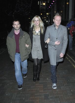 __COUNT__ Coronation street stars arrive at a leaving party for Jenny ...