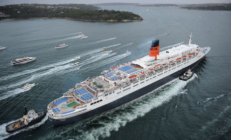 Qeii Leaves Sydney Editorial Stock Photo - Stock Image | Shutterstock