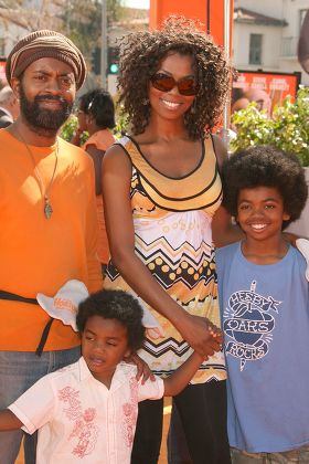 Vanessa Williams Husband Andre Wiseman Family Editorial Stock Photo ...