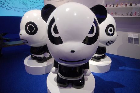 __COUNT__ imágenes de China Design Now exhibition at the V and A Museum ...