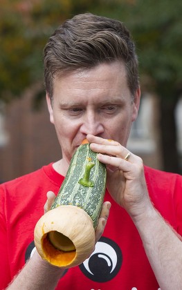 Edible Orchestra Warms Ahead Ratatouille Concert Editorial Stock Photo ...