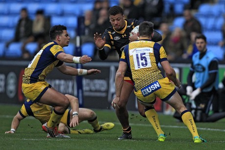 Wasps Guy Armitage Centre Action Worcester Editorial Stock Photo ...