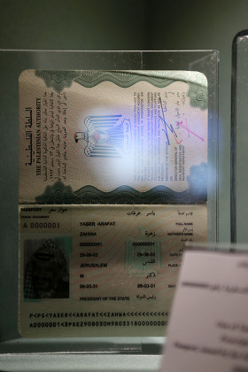 Passport Issued Yasser Arafat By Palestinian Editorial Stock Photo ...