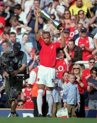 Thierry Henry Arsenal Displays His Trophy Editorial Stock Photo - Stock ...