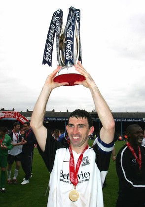 Shaun Goater Kevin Maher Southend Southend Editorial Stock Photo ...