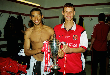 Jermaine Pennant Steven Sidwell Celebrate Trophy Editorial Stock Photo ...