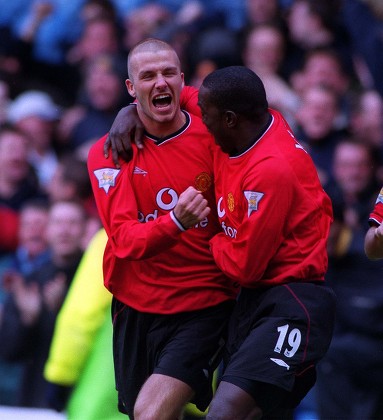 Manchester City v Manchester United - 18 November 2000 Stock Pictures ...
