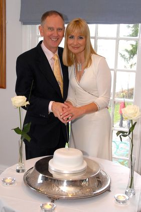 Jonathan Ashman Sian Lloyd Cutting Their Editorial Stock Photo - Stock ...