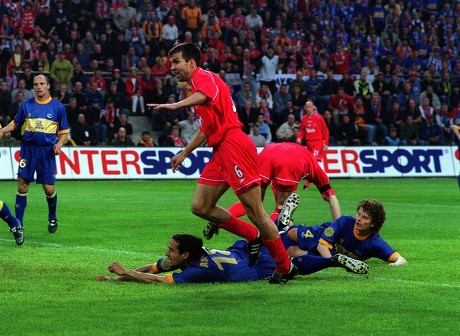 UEFA Cup Final: Liverpool 5* Alaves - 16 May 2001 Stock Pictures ...