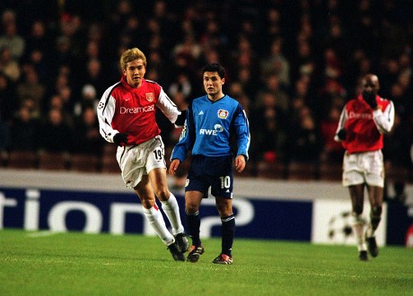 __COUNT__ Champs Lge 2nd: Arsenal 4 Leverkusen 1 - 27 Feb 2002 Stock ...