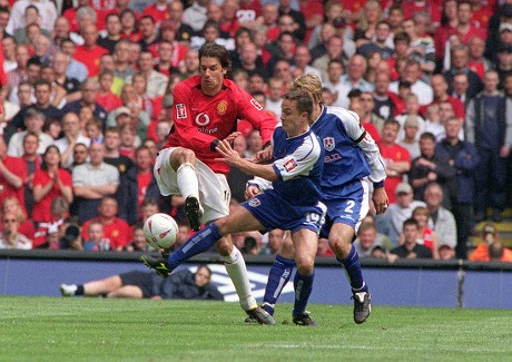 __COUNT__ FA Cup Final: Man Utd 3 Millwall 0 - 22 May 2004 Stock ...