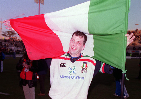 Italian Captain Alessandro Troncon Celebrates Victory Editorial Stock ...