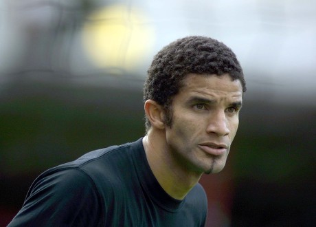 Arsenal v Man City - 22 Oct 2005 Stock Pictures, Editorial Images and ...