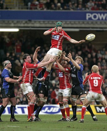 Simon Easterby Wins Lineoot Llanelli Bath Editorial Stock Photo - Stock ...