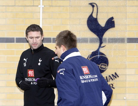 Robbie Keane Training Spurs Lodge Training Editorial Stock Photo ...
