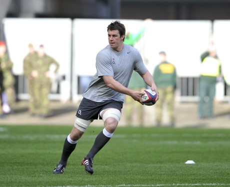 RBS 6 Nations Championship match between England and Italy at ...