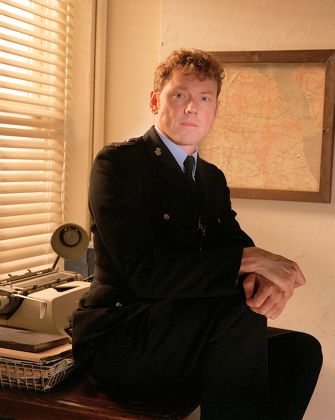 Heartbeat Tv Bernie Scripps Peter Benson Editorial Stock Photo - Stock ...