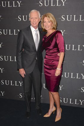 Chesley Sullenberger Lorrie Sullenberger Editorial Stock Photo - Stock ...