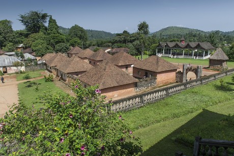 Traditional Village Chefferie Bafut Chefferie De Editorial Stock Photo ...