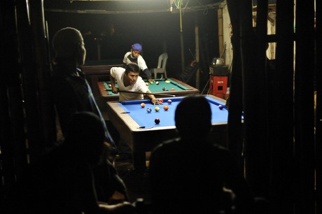 42 Human pool table Stock Pictures, Editorial Images and Stock Photos ...