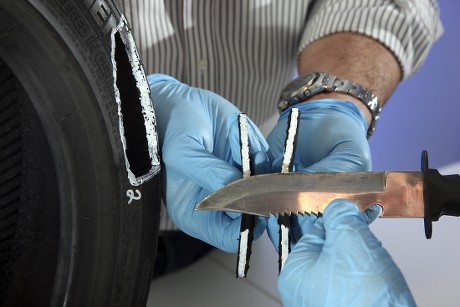 500 Weapons inspections Stock Pictures, Editorial Images and Stock ...