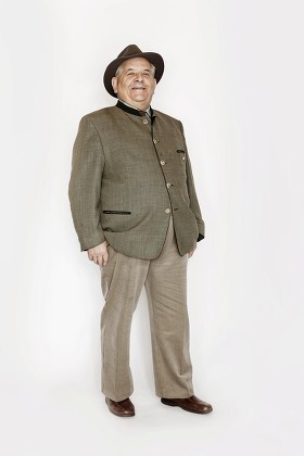 250 Age 80 years male Stock Pictures, Editorial Images and Stock Photos ...