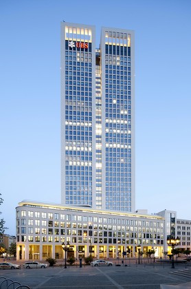 Opernturm Office Building Opernplatz Square Frankfurt Editorial Stock ...