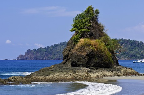 View Rock Formations On Manuel Antonio Editorial Stock Photo - Stock ...